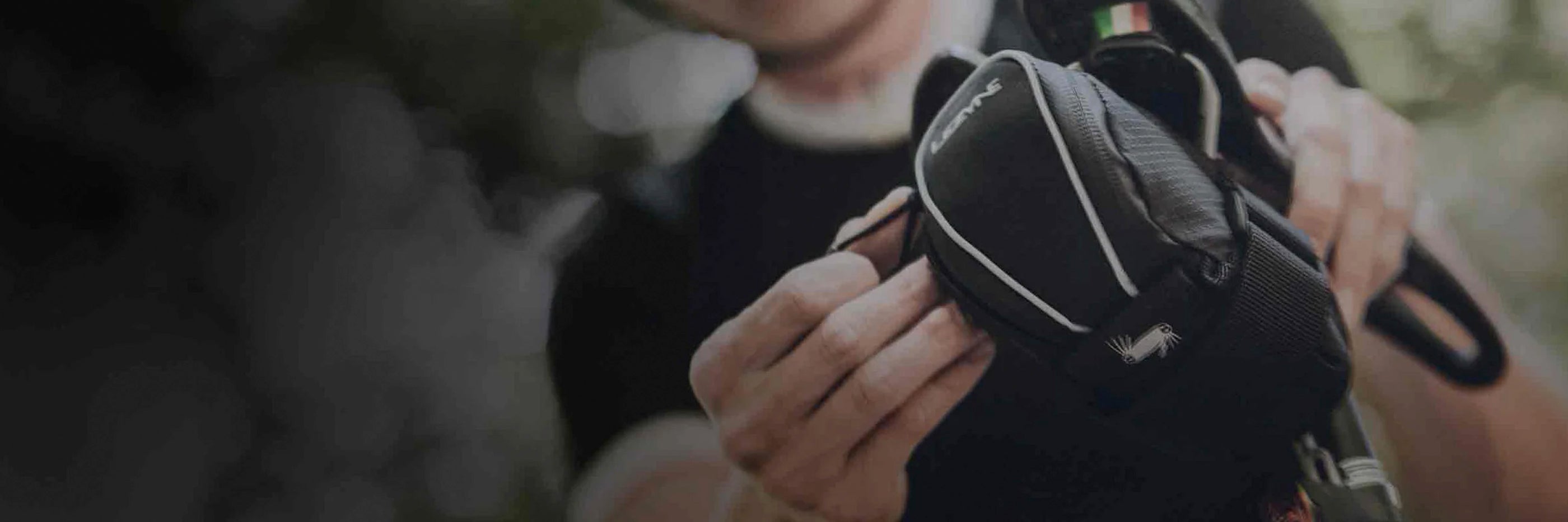 Cycling Bags & Accessories | Saddle, Handlebar, Hydration | SG